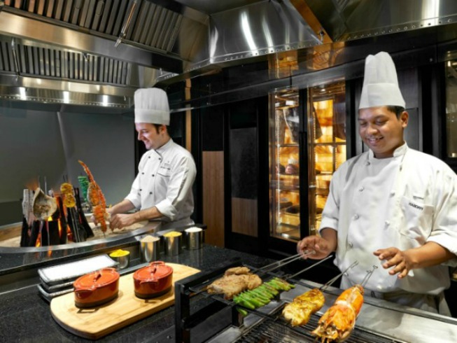 Chambers Bar & Grill @ Hilton Kuala Lumpur - Pure Glutton